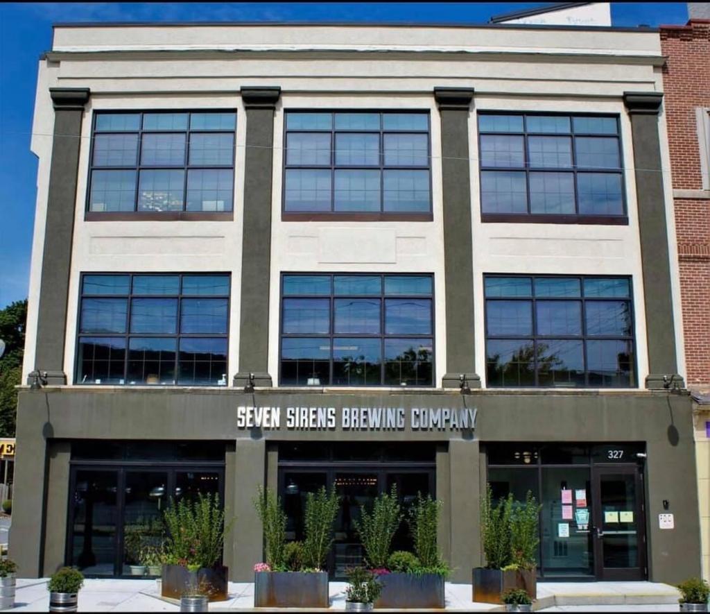 PORTFOLIO | Swine Design | Window Treatment Store in Emmaus, PA