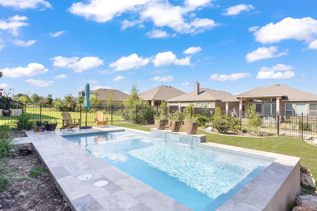 South Texas Custom Pools | Swimming Pool Contractor